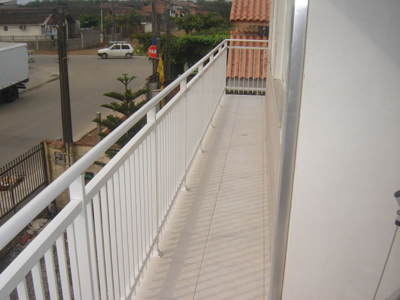 Sacadas - Amâncio Esquadrias